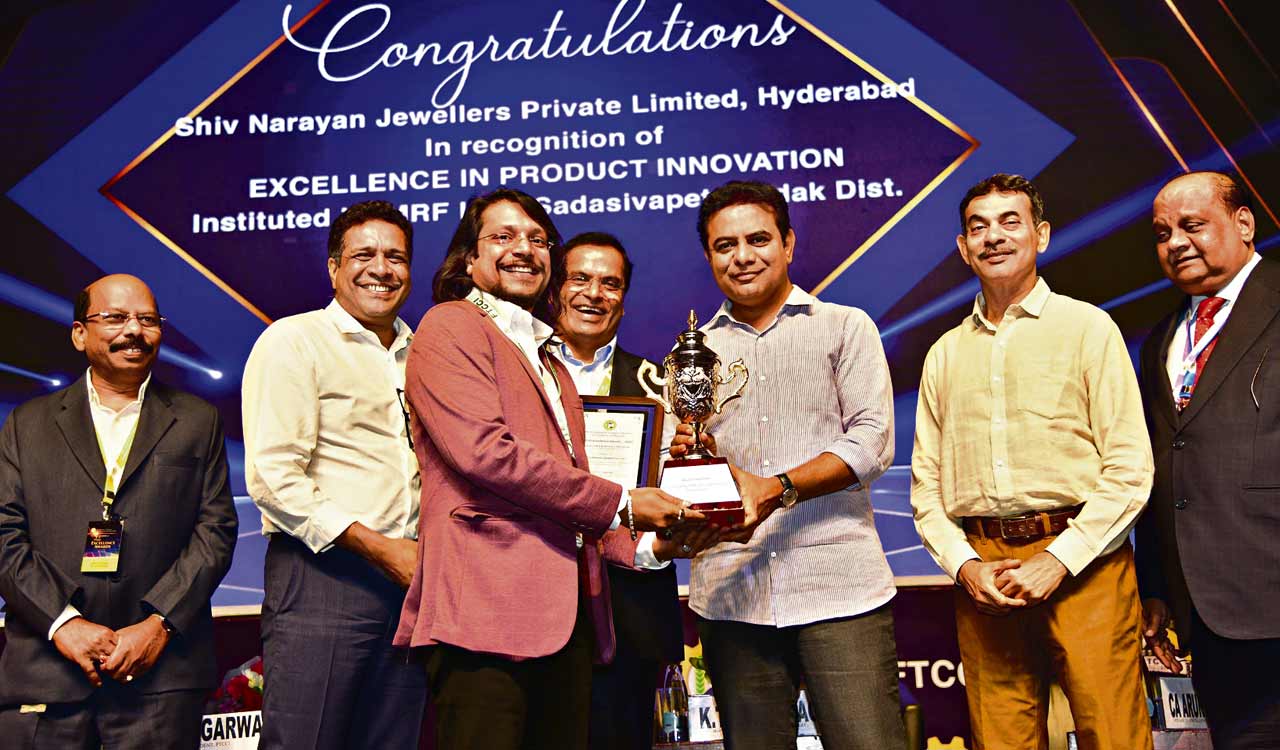 Hyderabad: Shiv Narayan Jewelers wins Excellence in Product Innovation ...