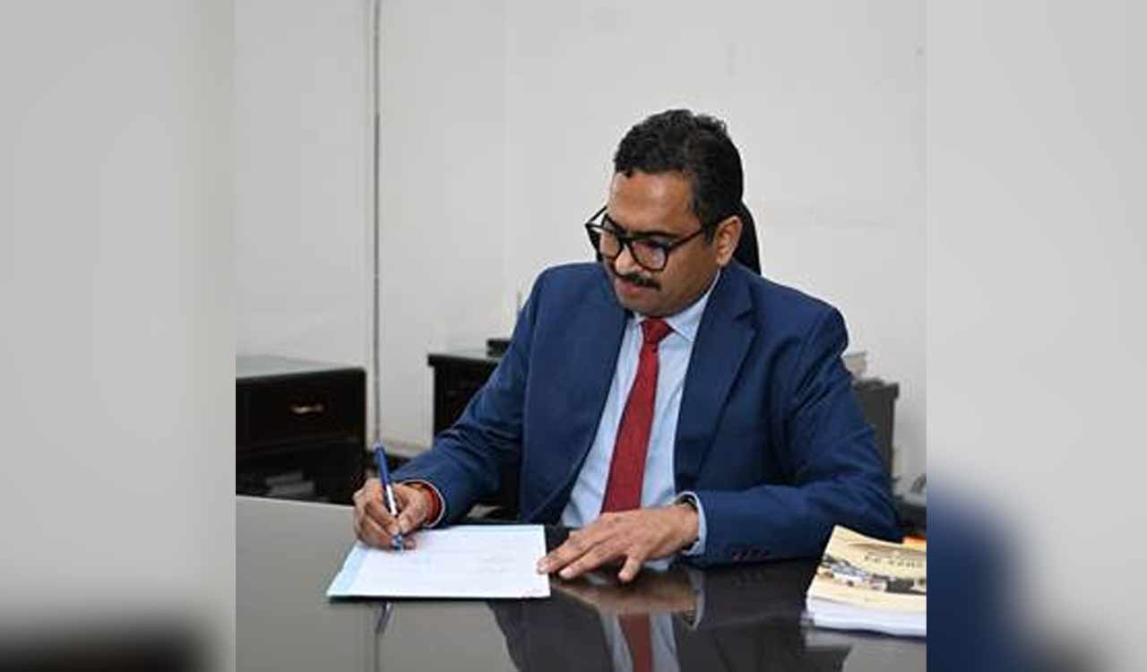 Sanjay Jaju assumes charge as Secretary, Ministry of Information and Broadcasting-Telangana ...